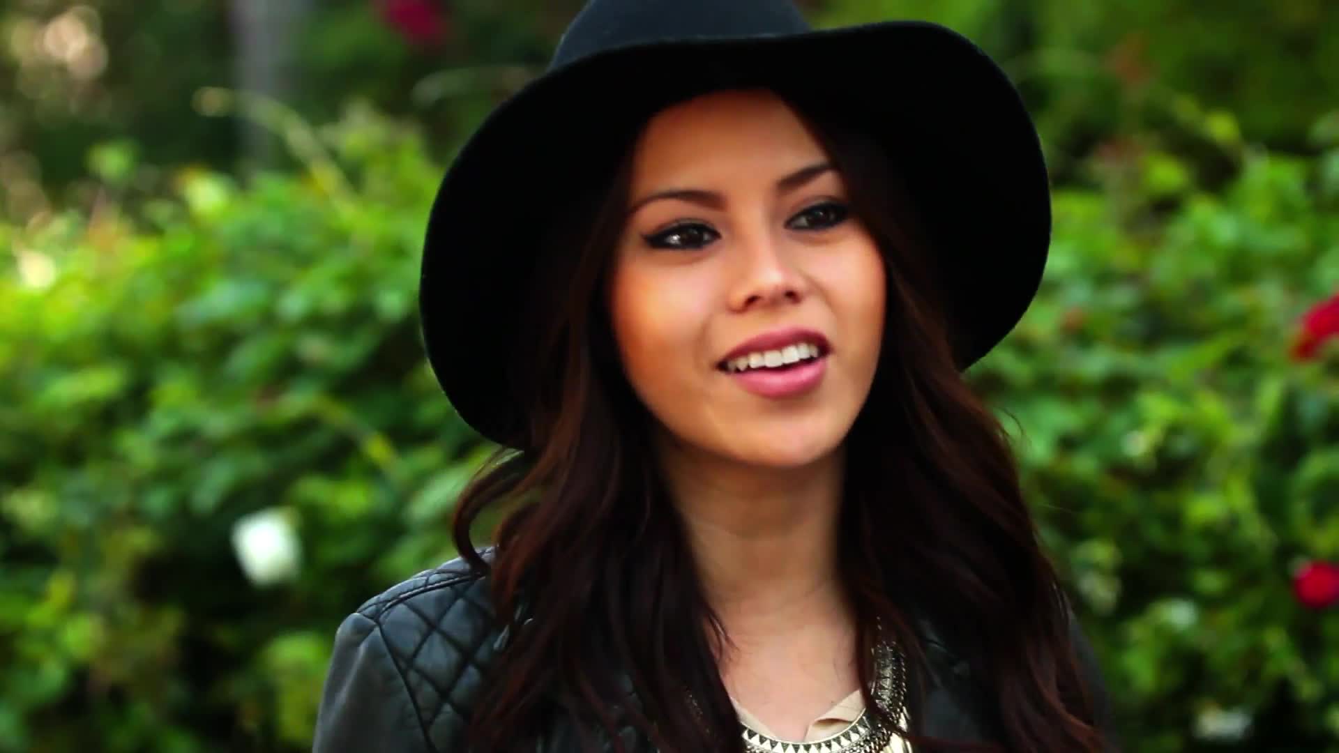 Watch An Edgy Leather Jacket That Dresses Up Any Ensemble | Outfit of ...