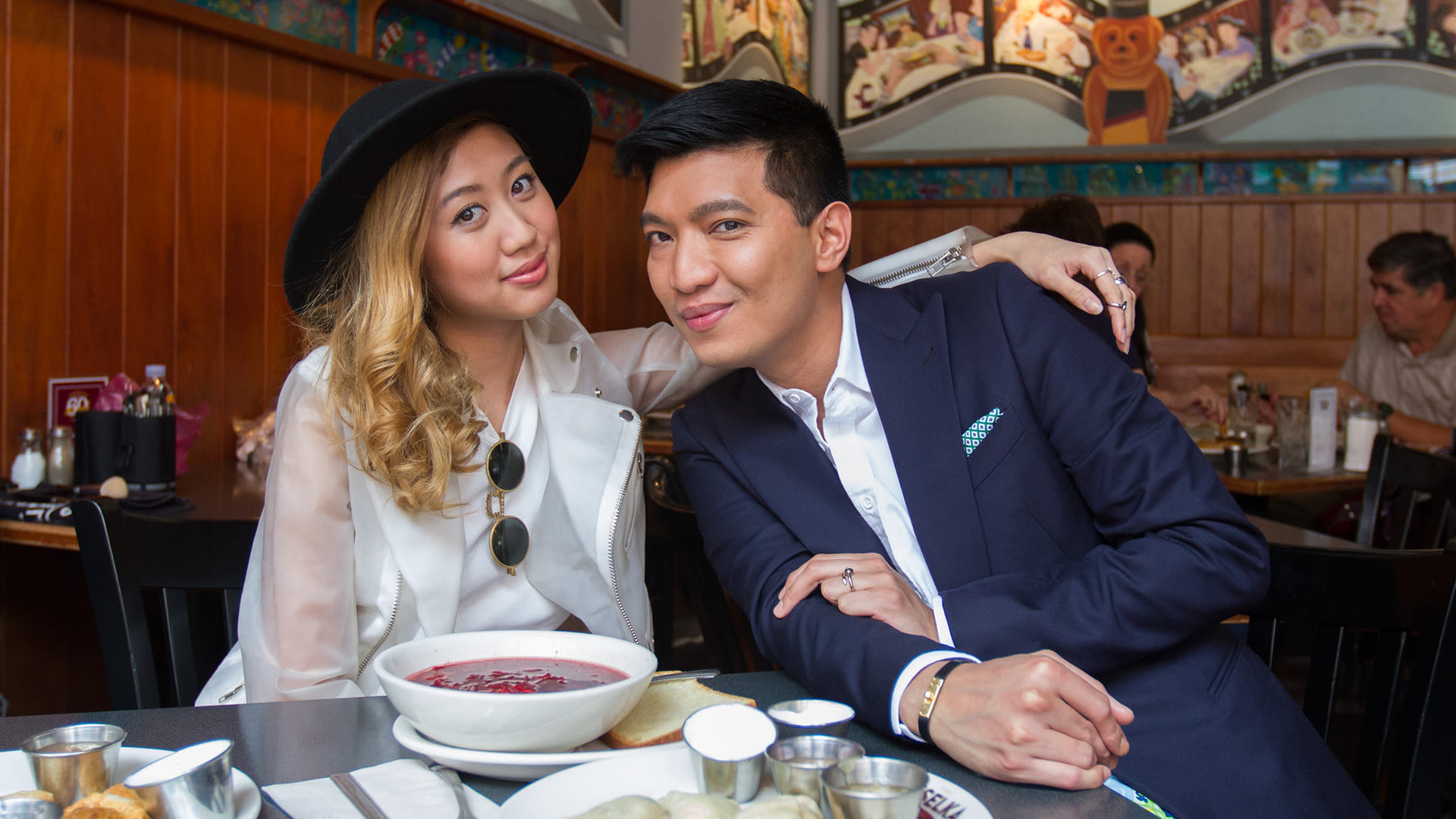 Watch The Need-to-Know Styling Tricks of a Parsons Design Student ...