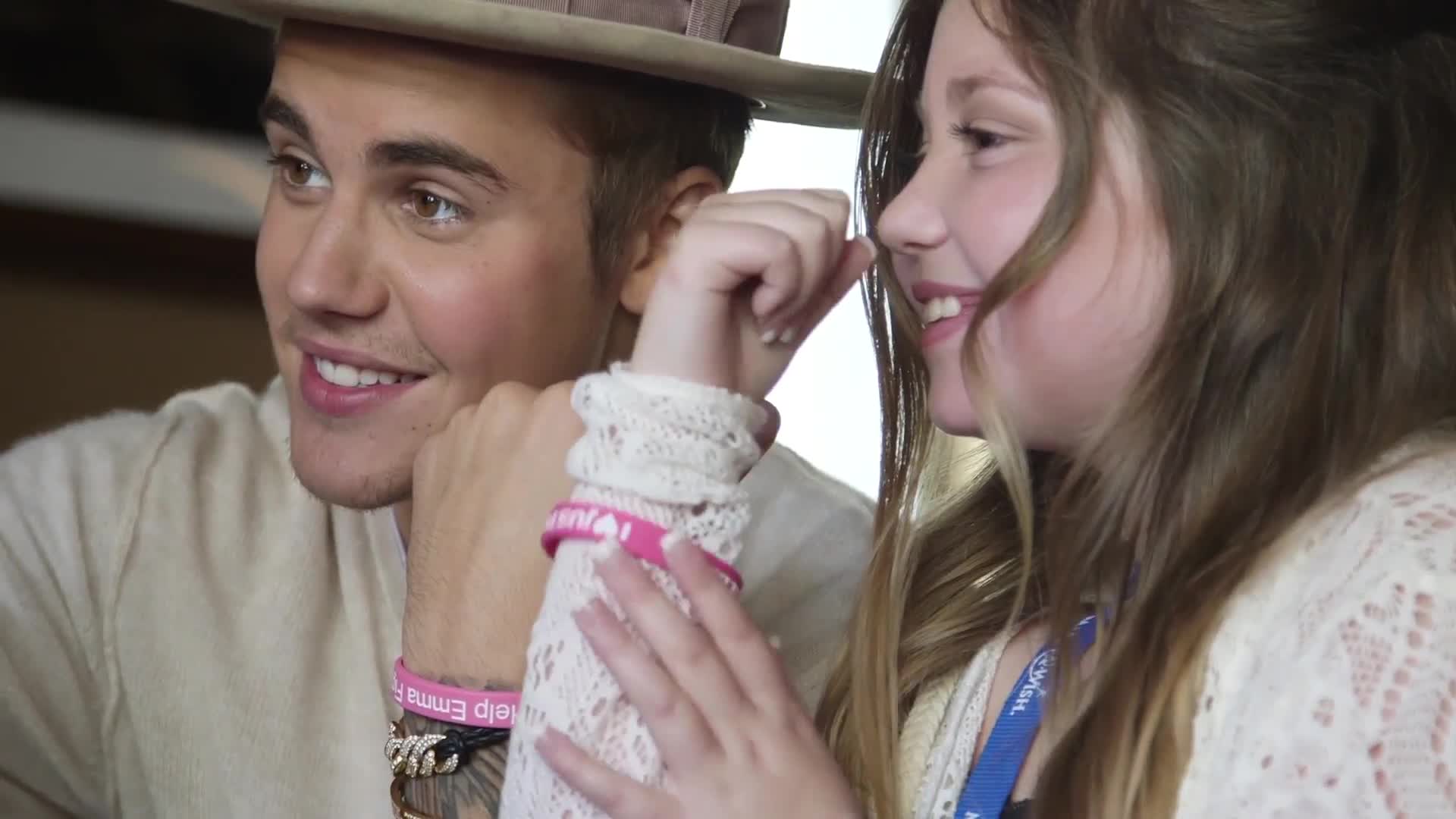 Watch Watch Justin Bieber Meet Two Inspiring (and Adorable) Super Fans ...
