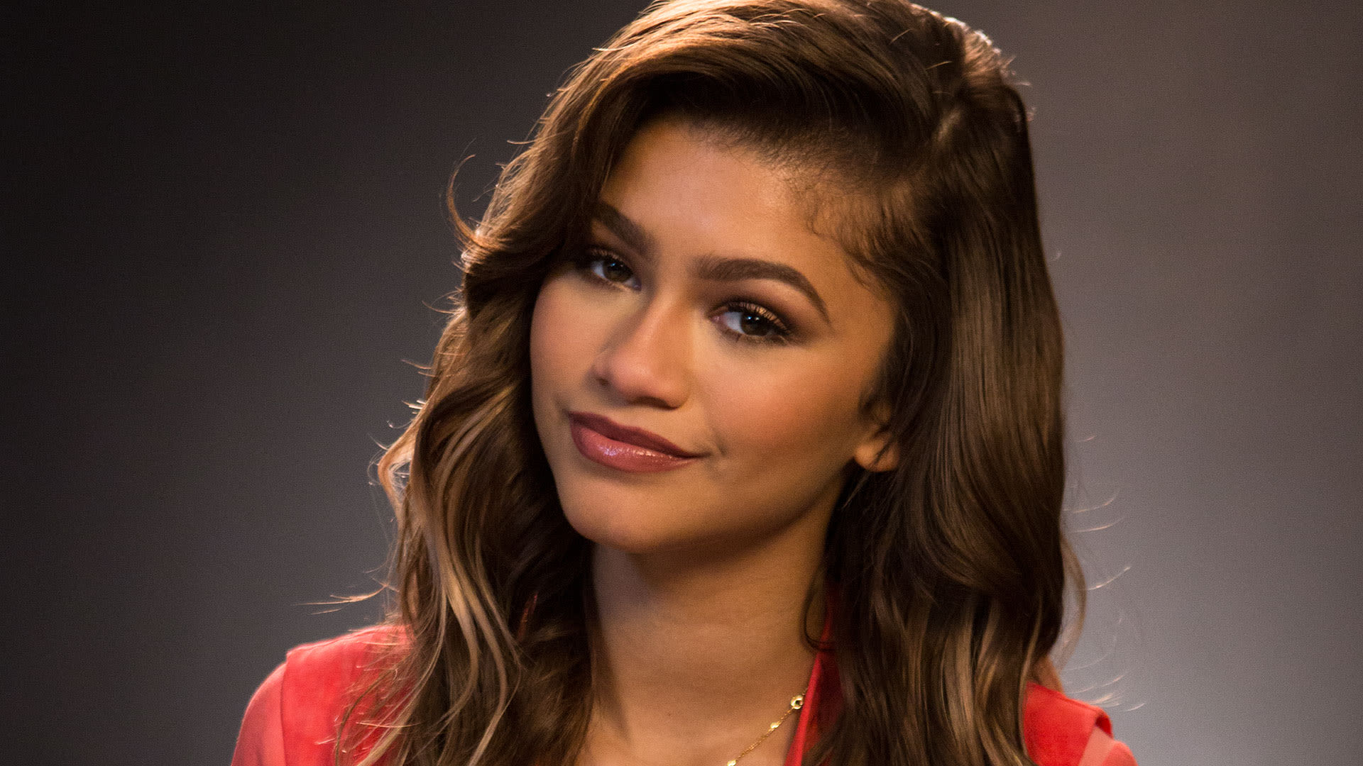 Watch Zendaya Reacts to the Powerful Story of Female Basketball Players ...