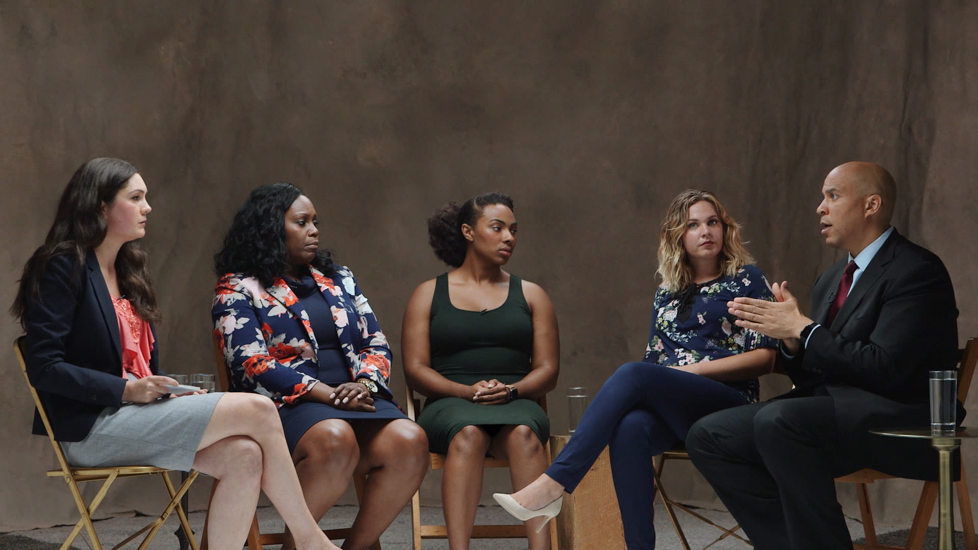 Watch Women and Prison: Reintegrating Into Society | Teen Vogue