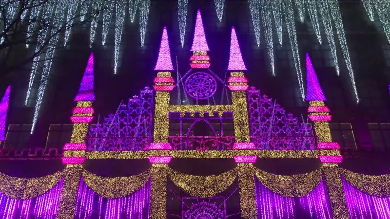 Watch The Magic of New York City During the Holidays | Condé Nast ...