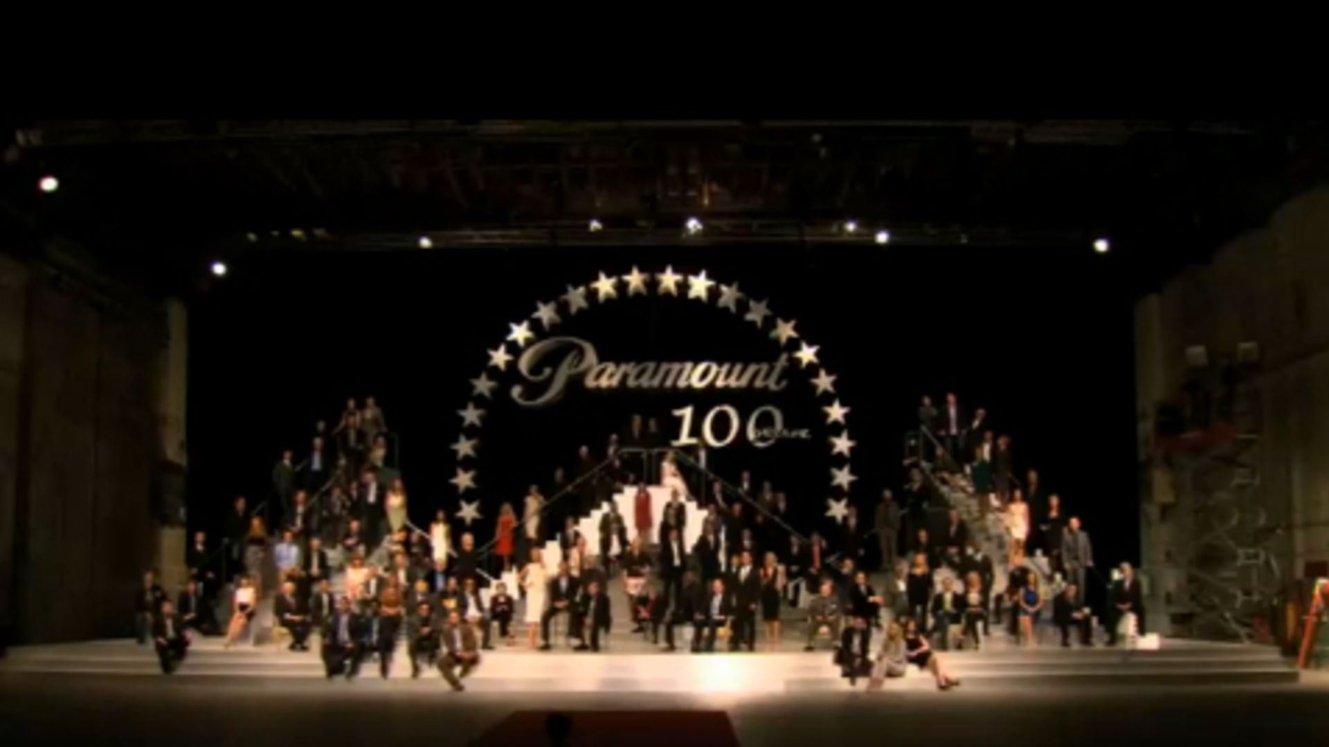 Watch Paramount Gathers 116 of Its Greatest Stars for a Landmark Photo ...