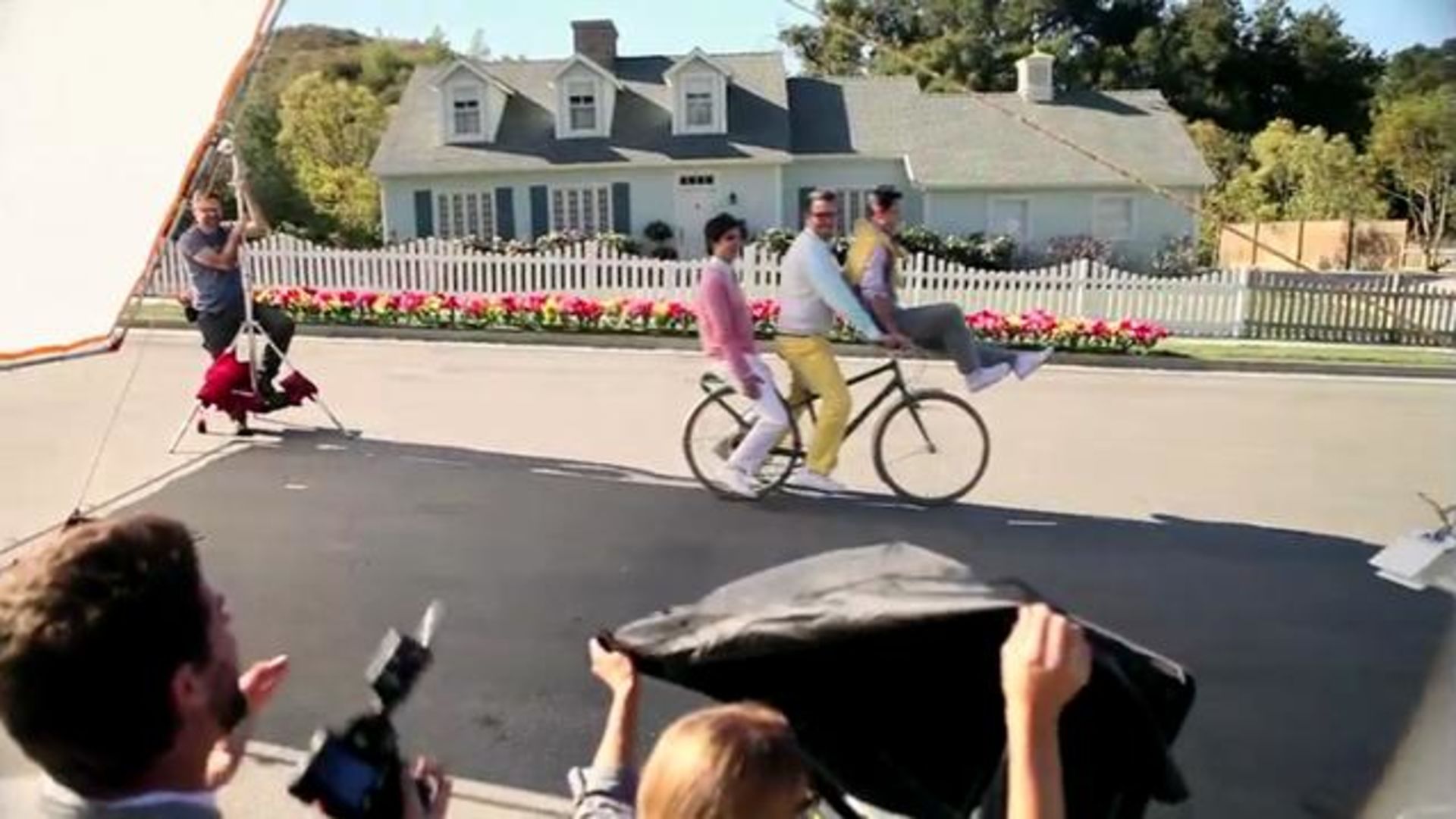 Watch Hollywood Issue 2012: The "50/50" Shoot | The Hollywood Issue ...