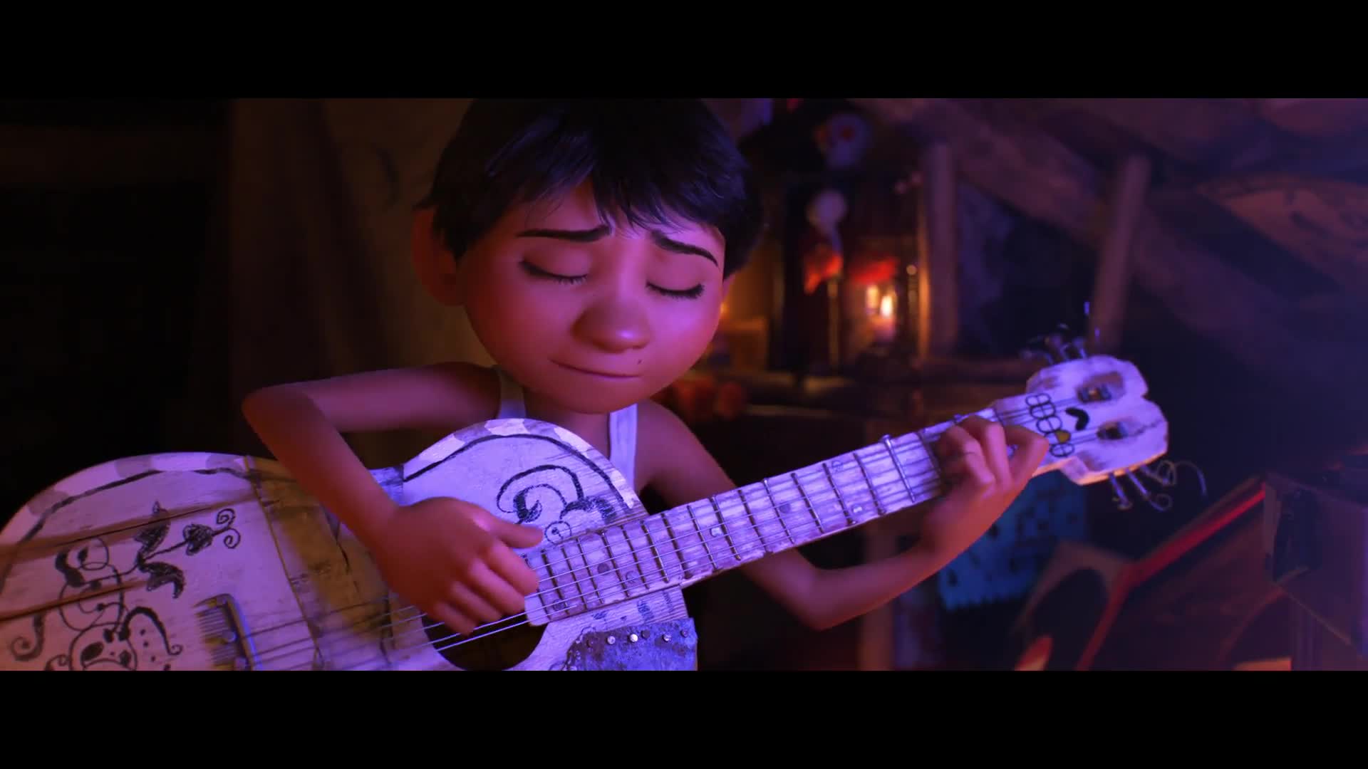 Watch Coco's Miguel Siezes His Moment | Vanity Fair