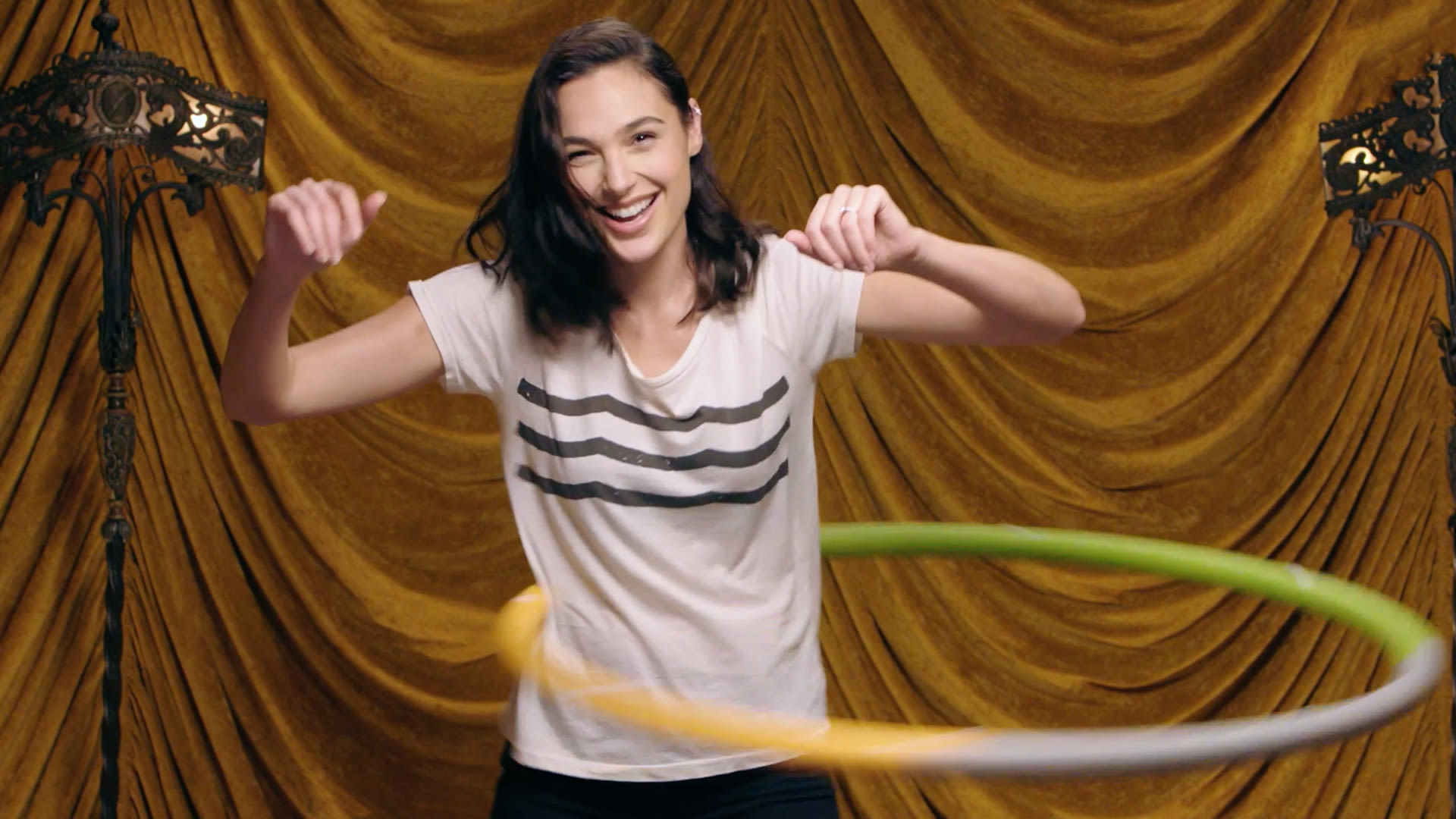 Watch Gal Gadot Shows Off Her Hula Hooping Skills | Vanity Fair