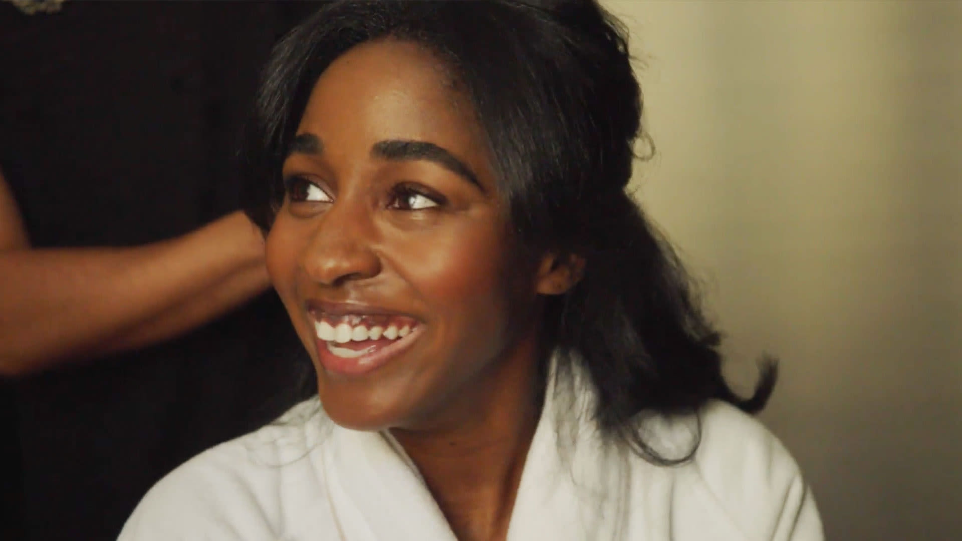 Watch 'Bottoms' Star Ayo Edebiri Gets Ready for Prada at Milan Fashion ...