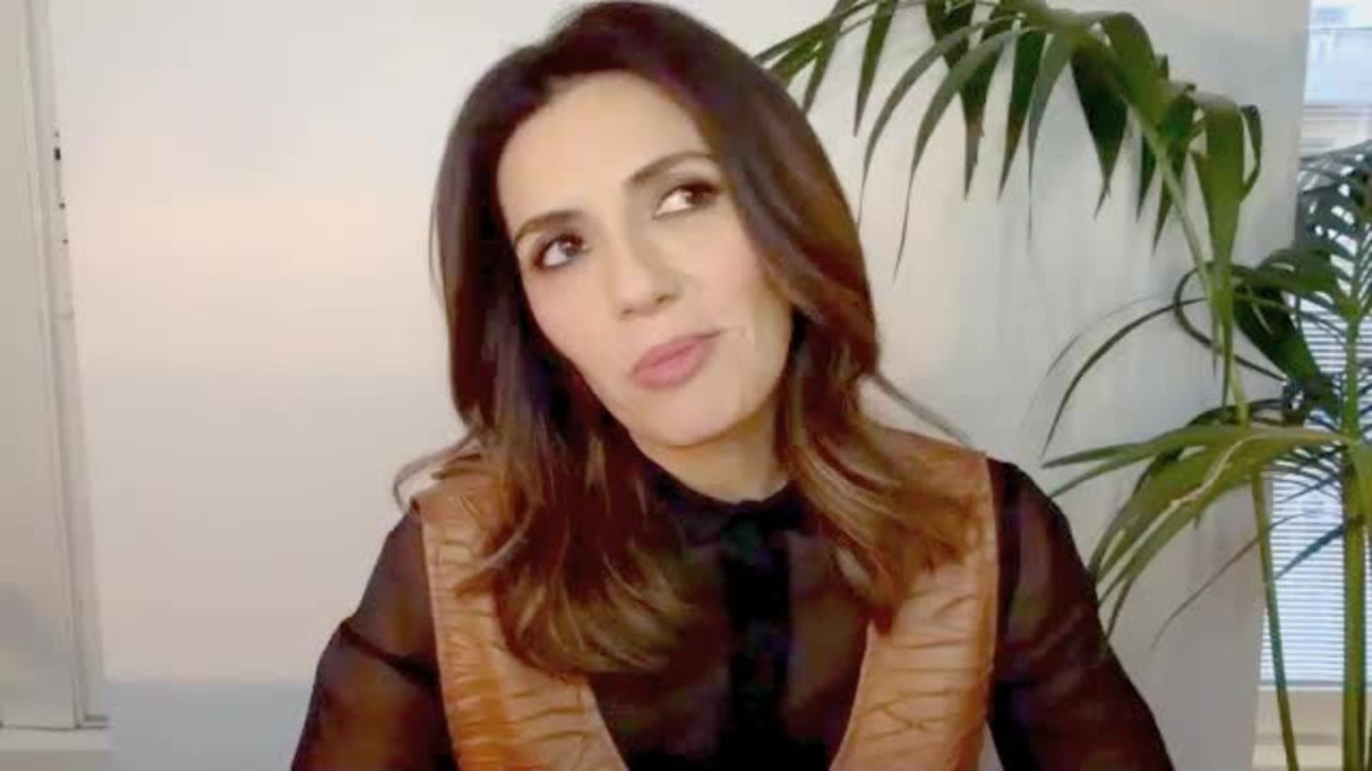 Watch Serena Rossi: "Mina Settembre è un po' come Rambo" | Vanity Fair ...