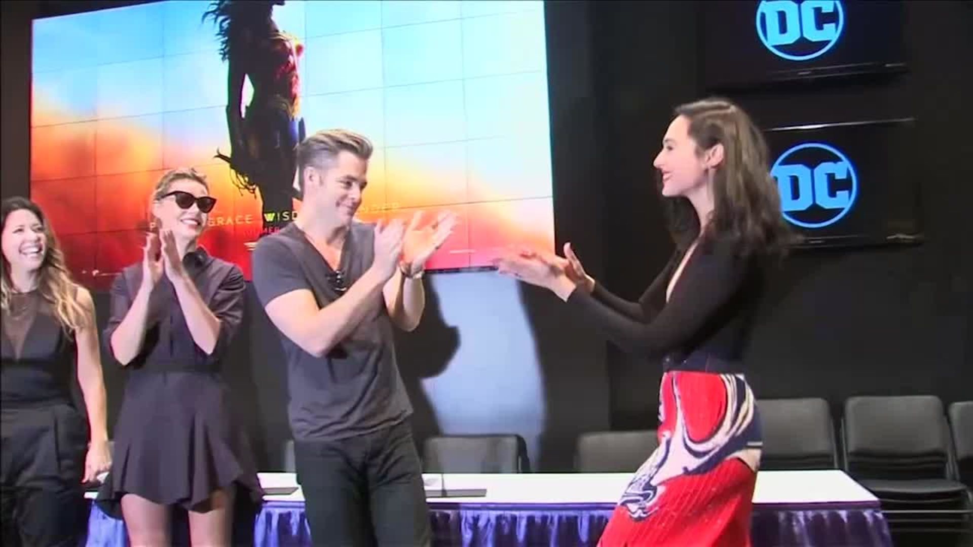 Watch Wonder Woman in mostra | Vanity Fair Italia