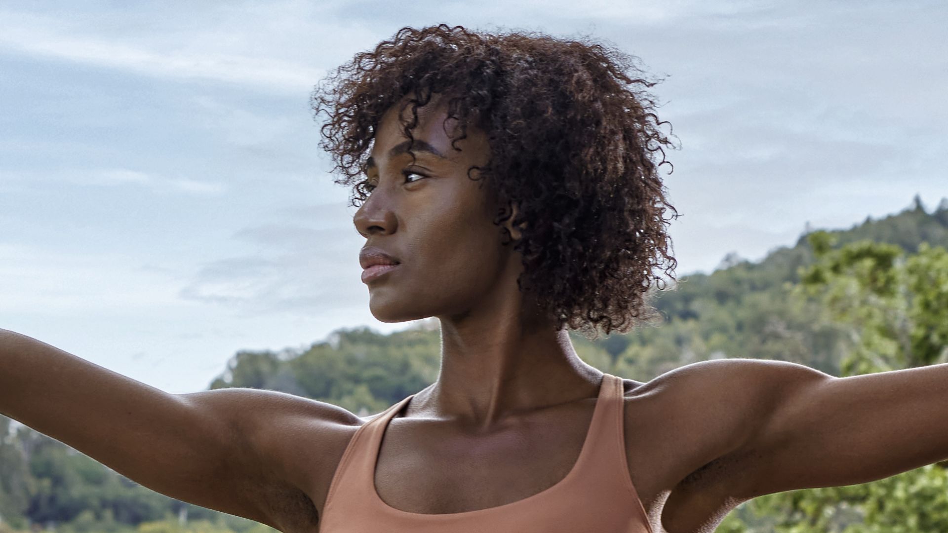 Watch Yoga & technology | Vanity Fair Italia