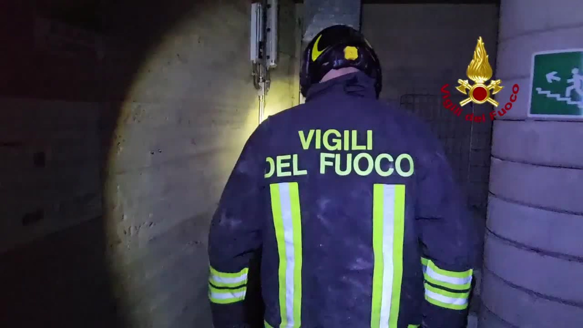 Watch I soccorsi alla centrale di Bargi sotto il lago di Suviana ...