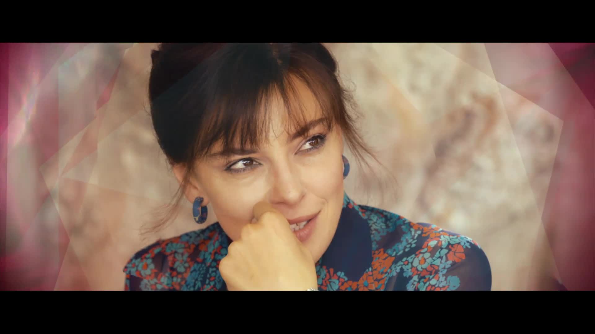 Watch Diamanti: i titoli di coda del film di Özpetek con la voce di ...