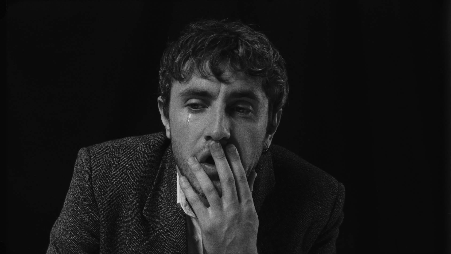 Watch Paul Mescal sul set della Hollywood Issue 2026 | Vanity Fair Italia