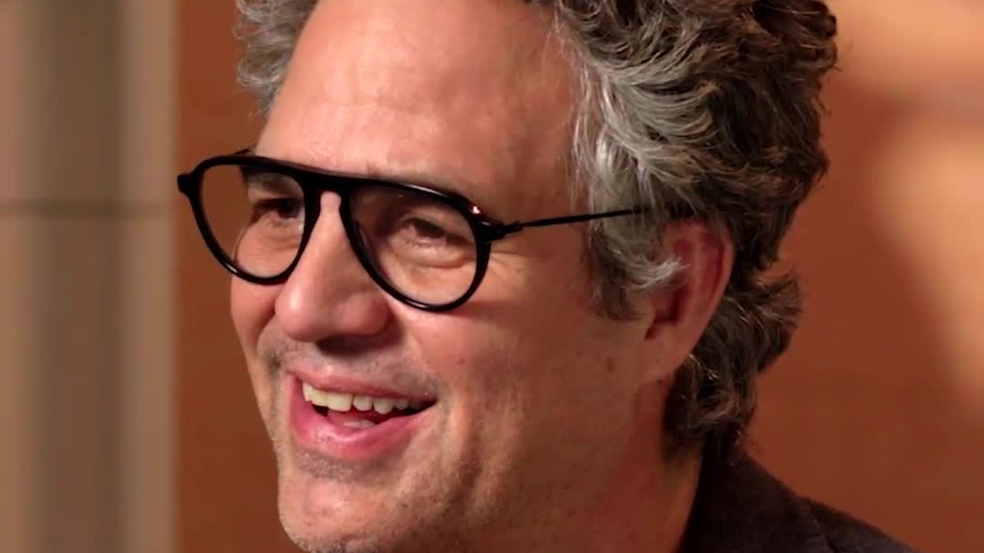 Watch Mark Ruffalo: ¿Cómo fue interpretar a su personaje en 'Poor ...
