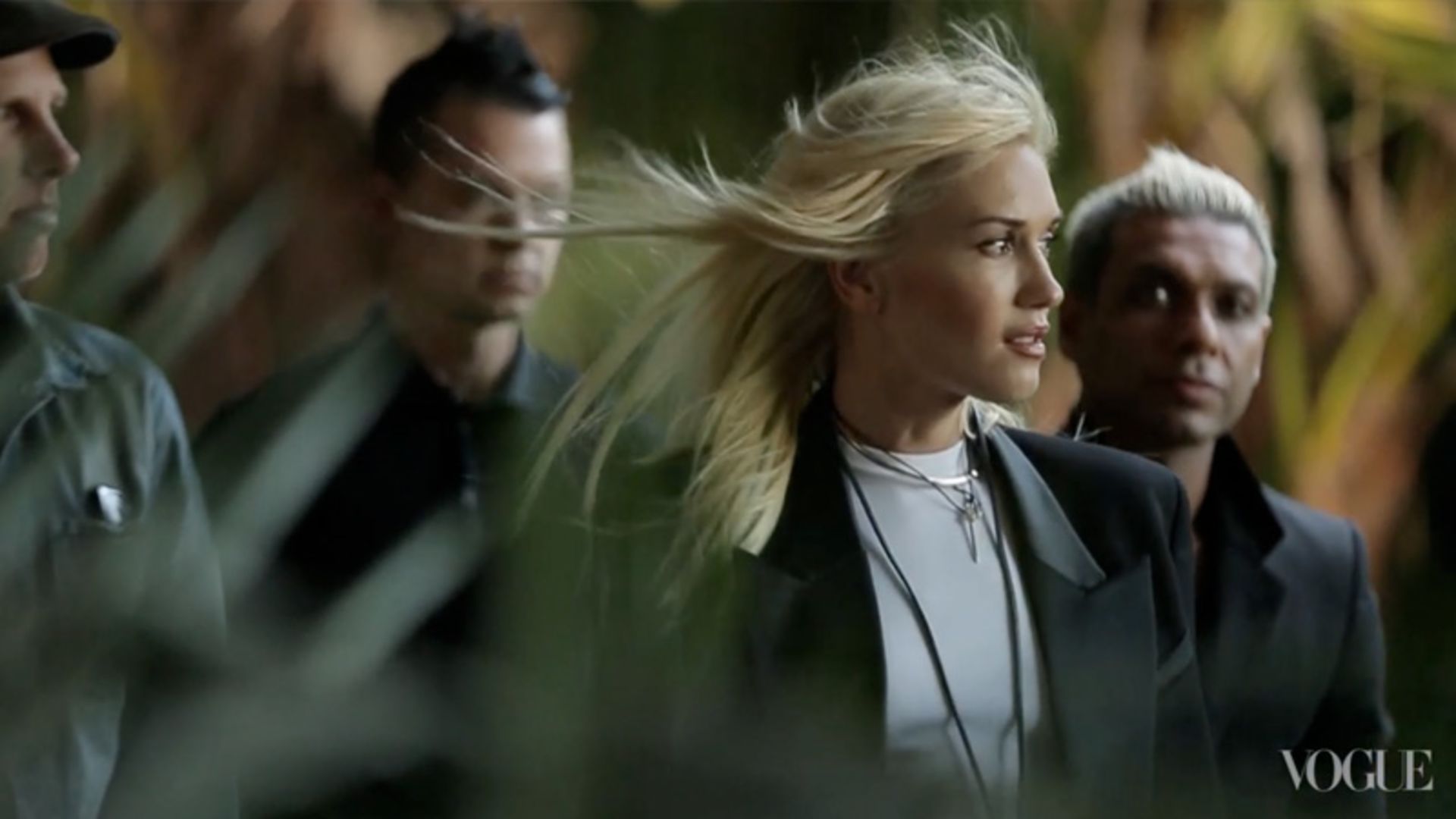 Watch Behind the Scenes of Gwen Stefani's January Cover Shoot | On Set ...