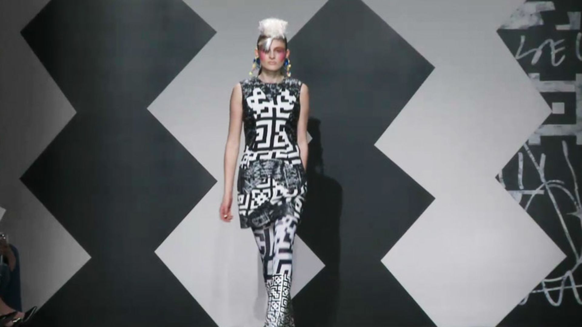 Watch Louise Gray 2012 | Vogue