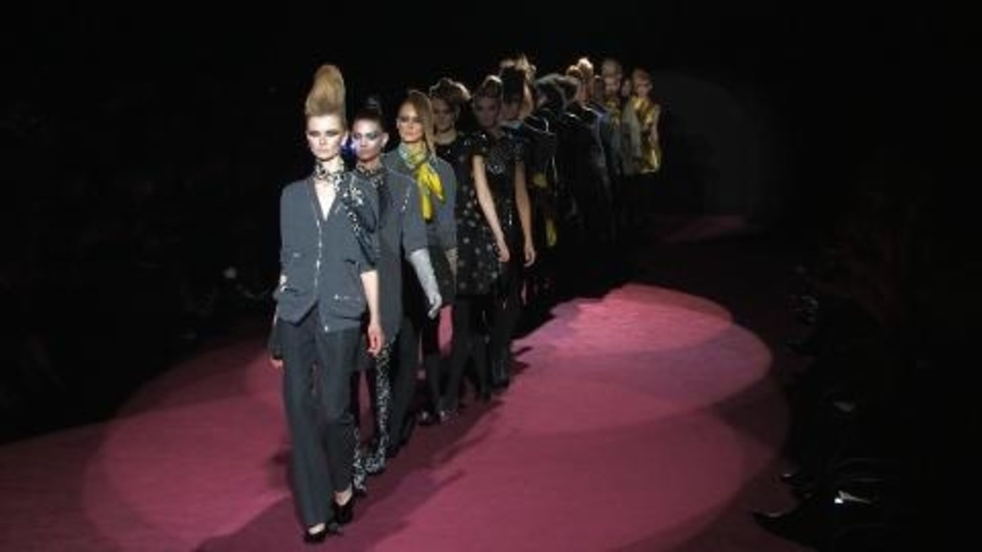 Watch NYC Highlights: Fall 2009 Ready-to-Wear | Style.com Fashion Shows ...