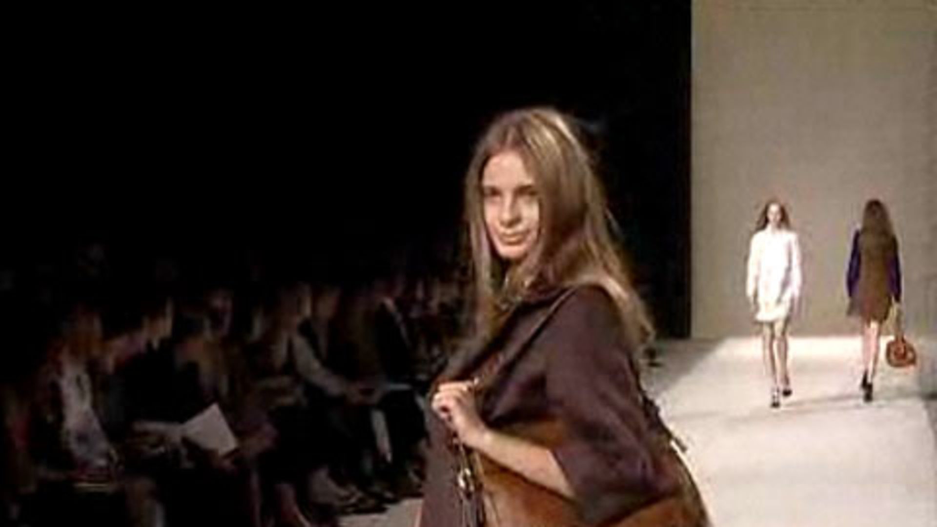 Watch Chloé: Spring 2007 Ready-to-Wear | Style.com Fashion Shows | Vogue