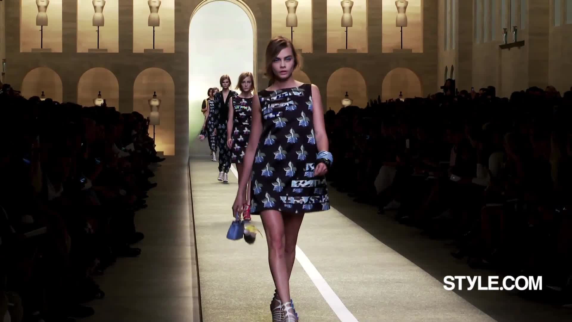 Watch Fendi Spring 2015 Ready-to-Wear | Style.com Fashion Shows | Vogue