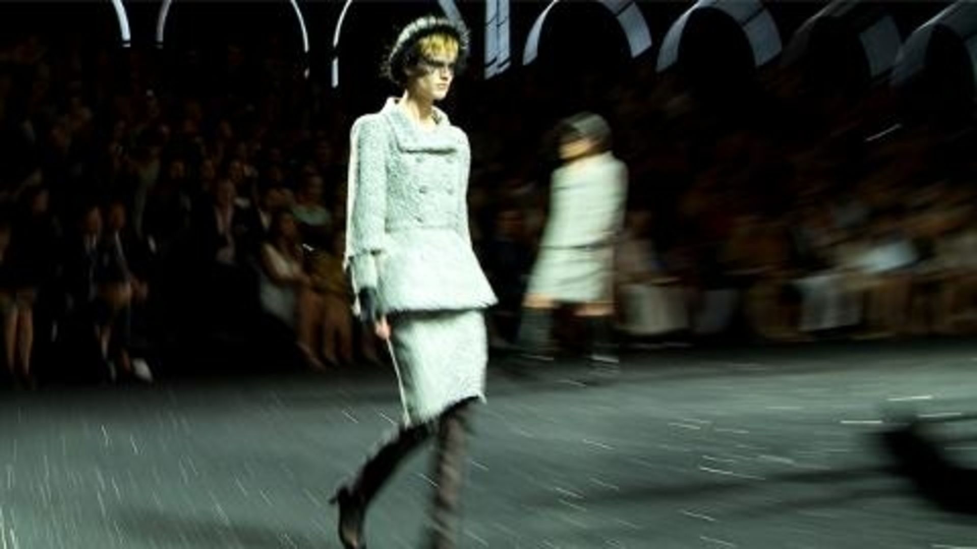 Watch Chanel: Fall 2011 Couture | Vogue