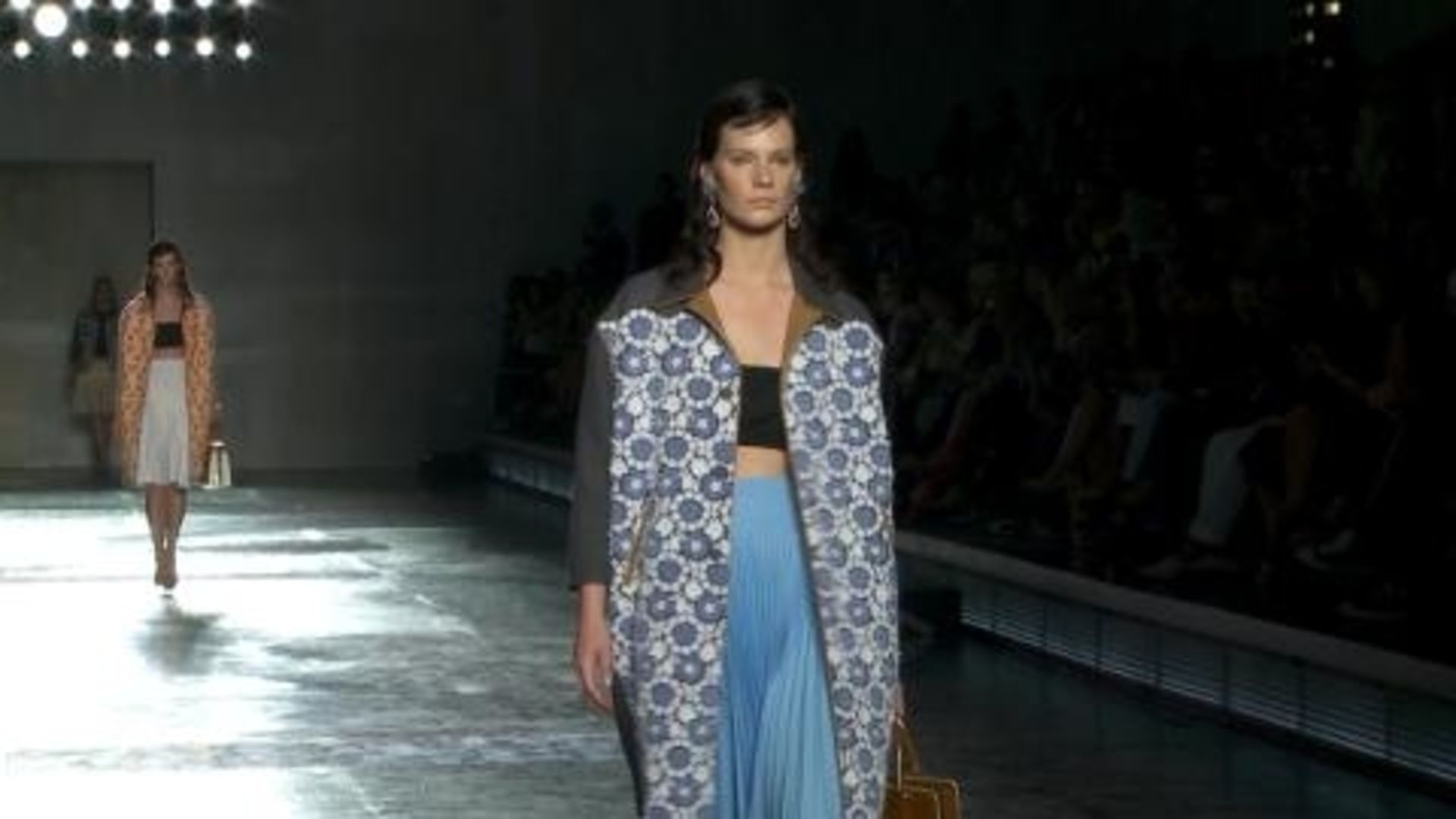 Watch Prada: Spring 2012 Ready-to-Wear | Style.com Fashion Shows | Vogue