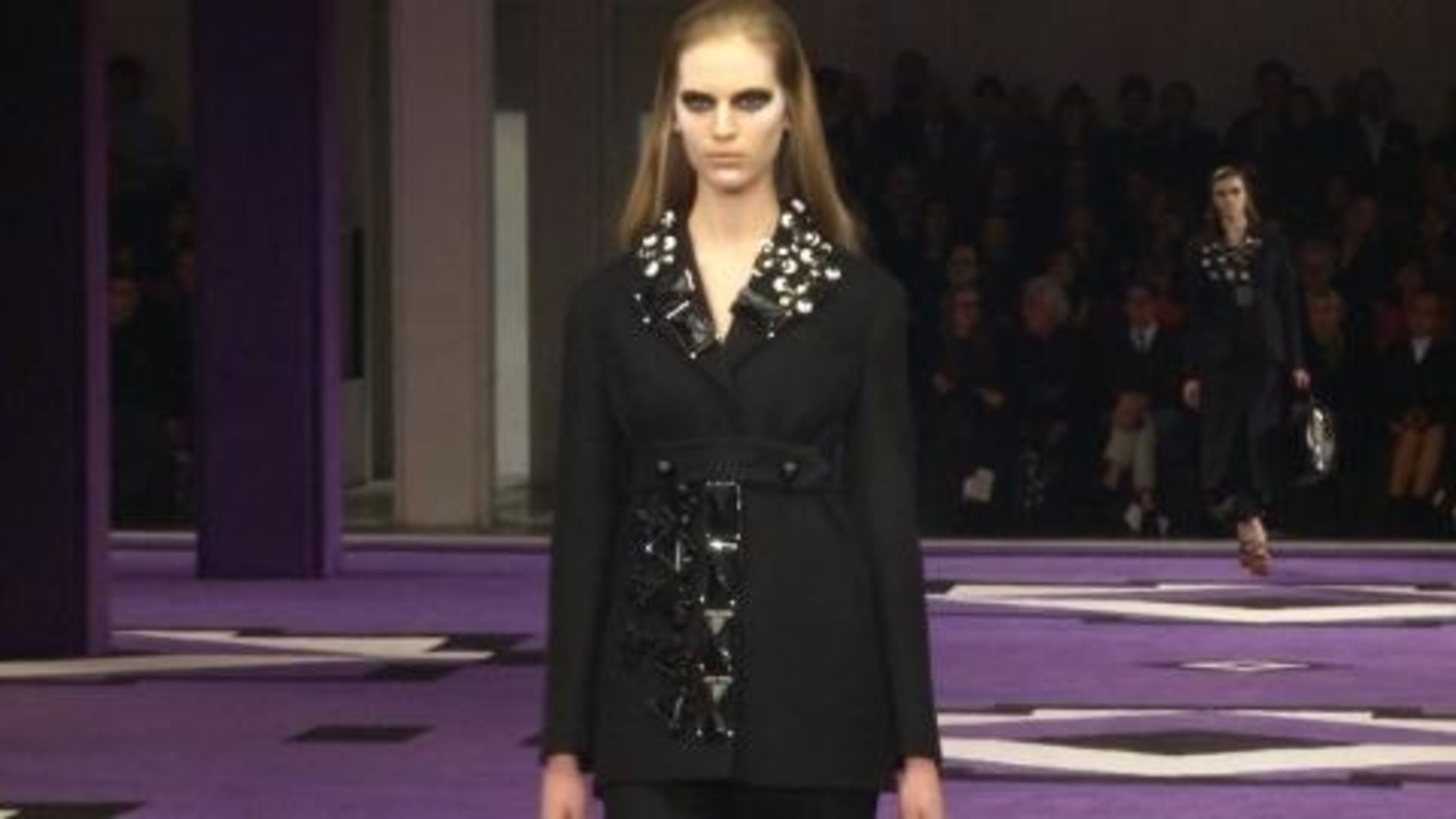Watch Prada: Fall 2012 Ready-to-Wear | Style.com Fashion Shows | Vogue