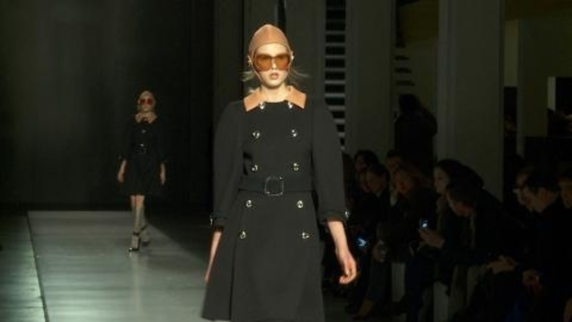 Watch Prada: Fall 2011 Ready-to-Wear | Style.com Fashion Shows | Vogue