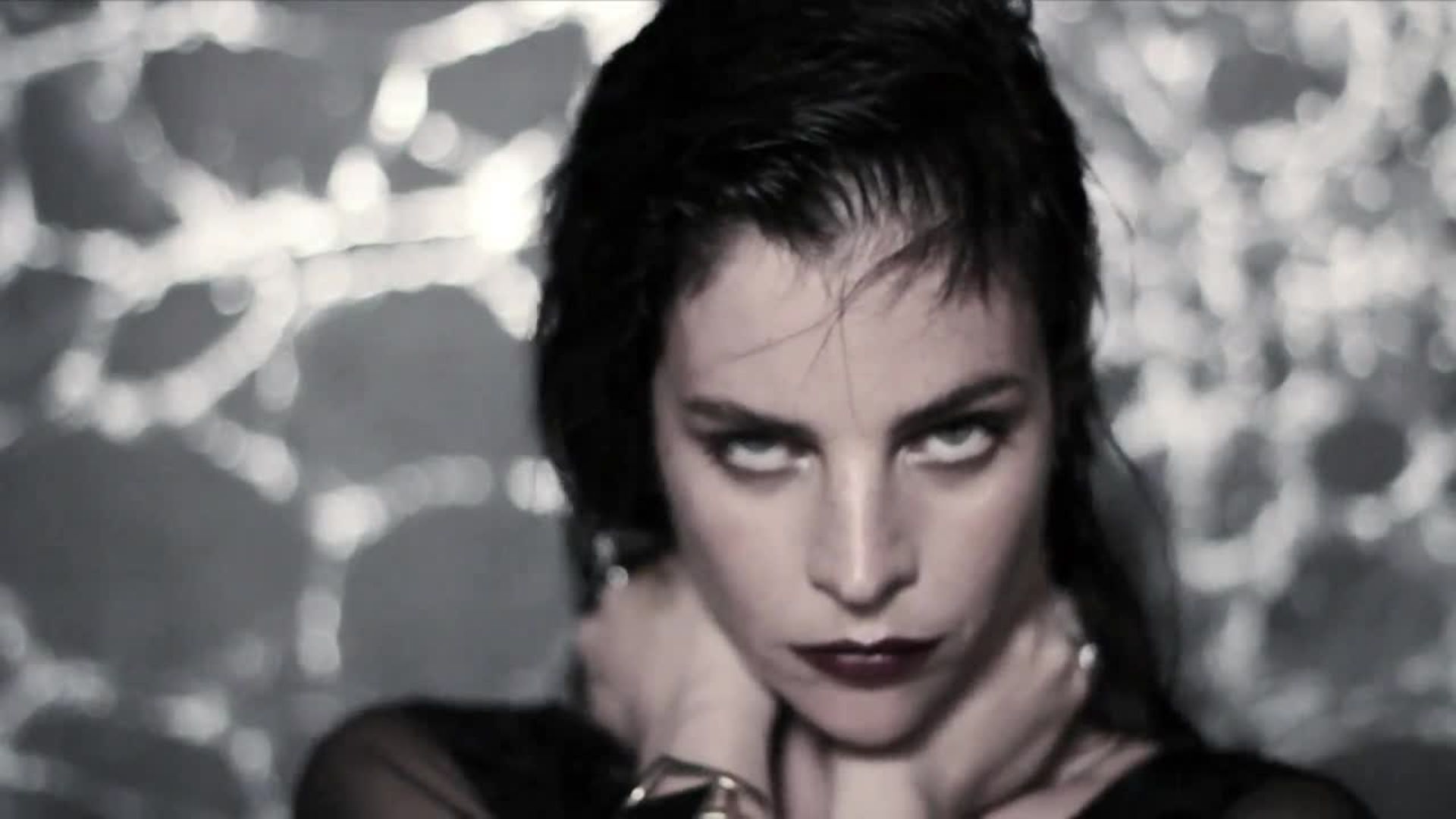 Watch ManiaMania Fall 2014 Campaign Video | Vogue