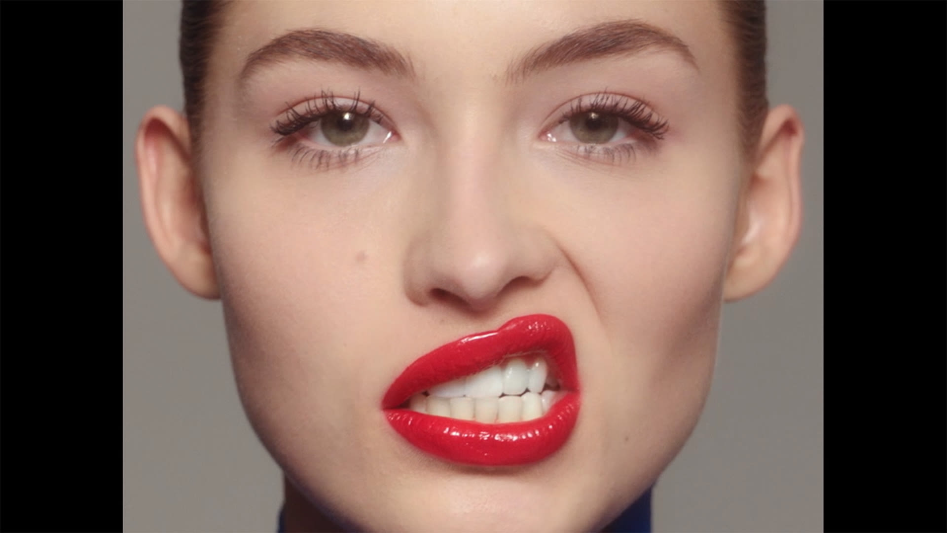 Watch How to Wear Party Season’s Boldest Makeup | On Set with Vogue | Vogue