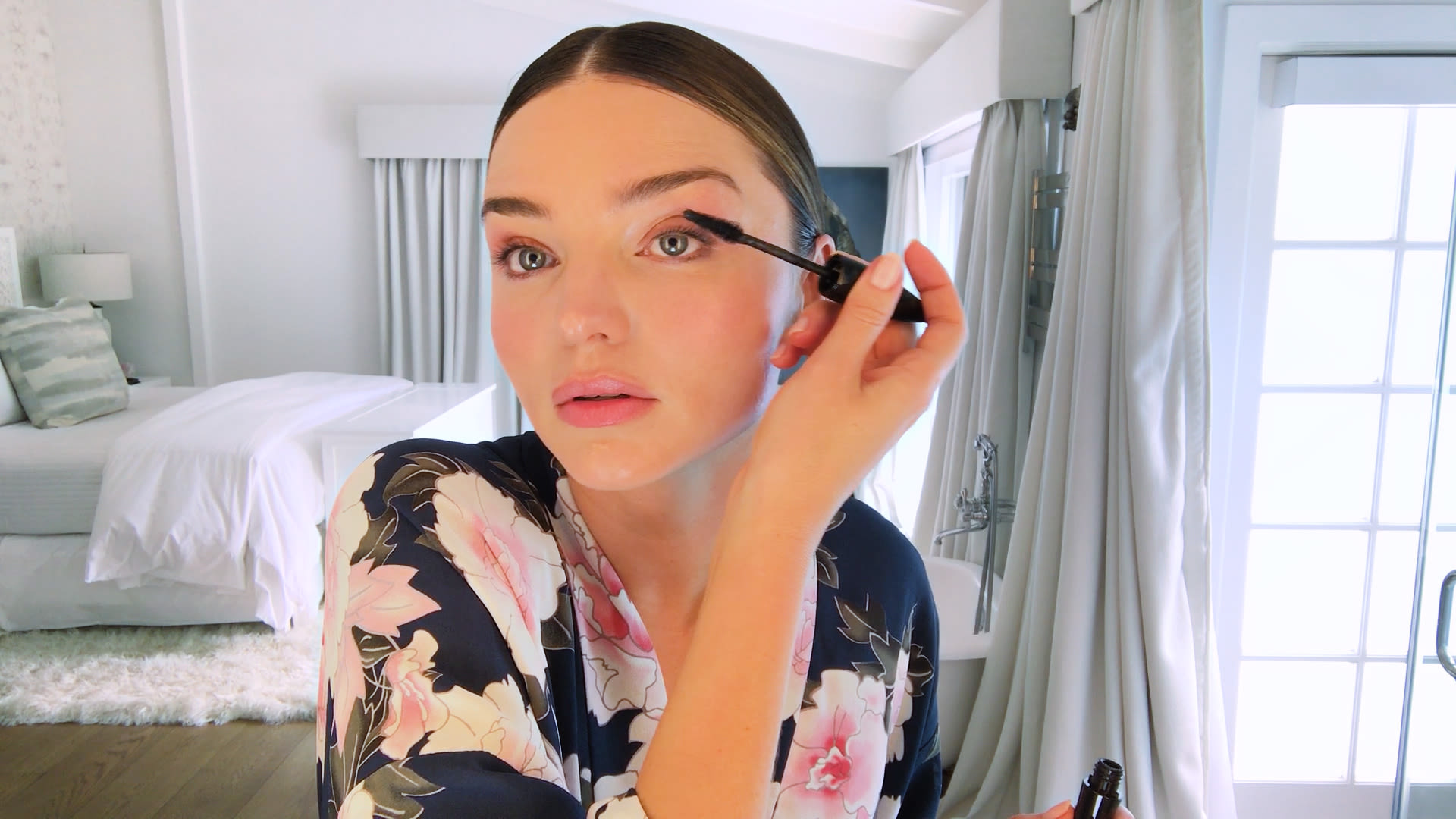 Watch Watch Miranda Kerr Apply Her Glowing Wedding Day Makeup | Beauty ...