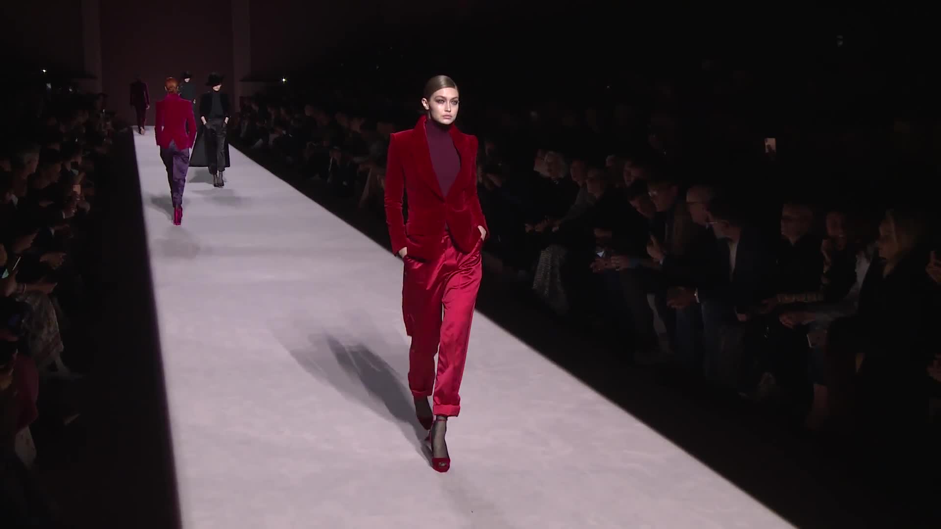 Watch Tom Ford Fall 2019 Ready-to-Wear | Vogue Fashion Week | Vogue