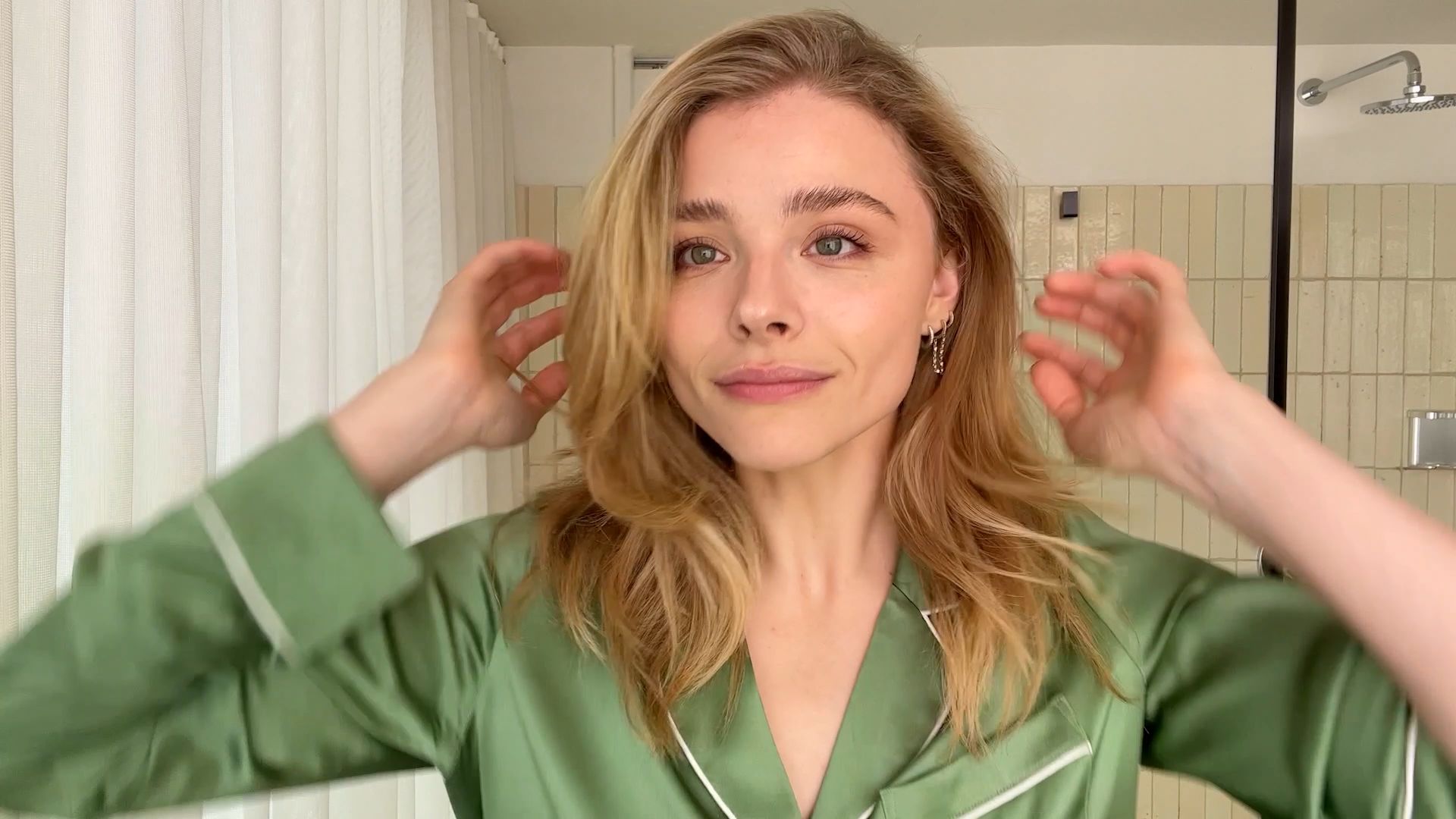 Watch Chloe Grace Moretz Does Her Off-Duty Beauty Routine | Beauty ...