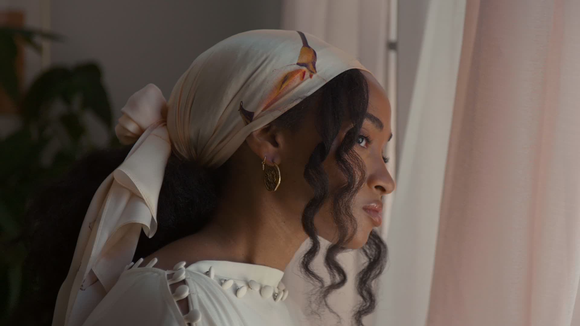 Watch How Candace Marie Keeps Her Life Moving with Help from Oura Ring ...