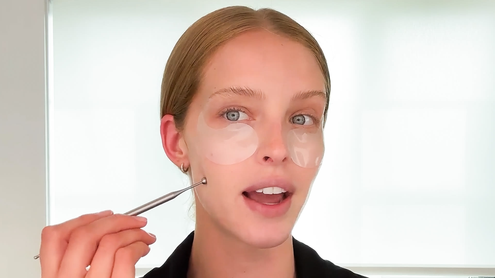 Watch Abby Champion's Guide to Face Rollers, Acupressure, and Model-On ...