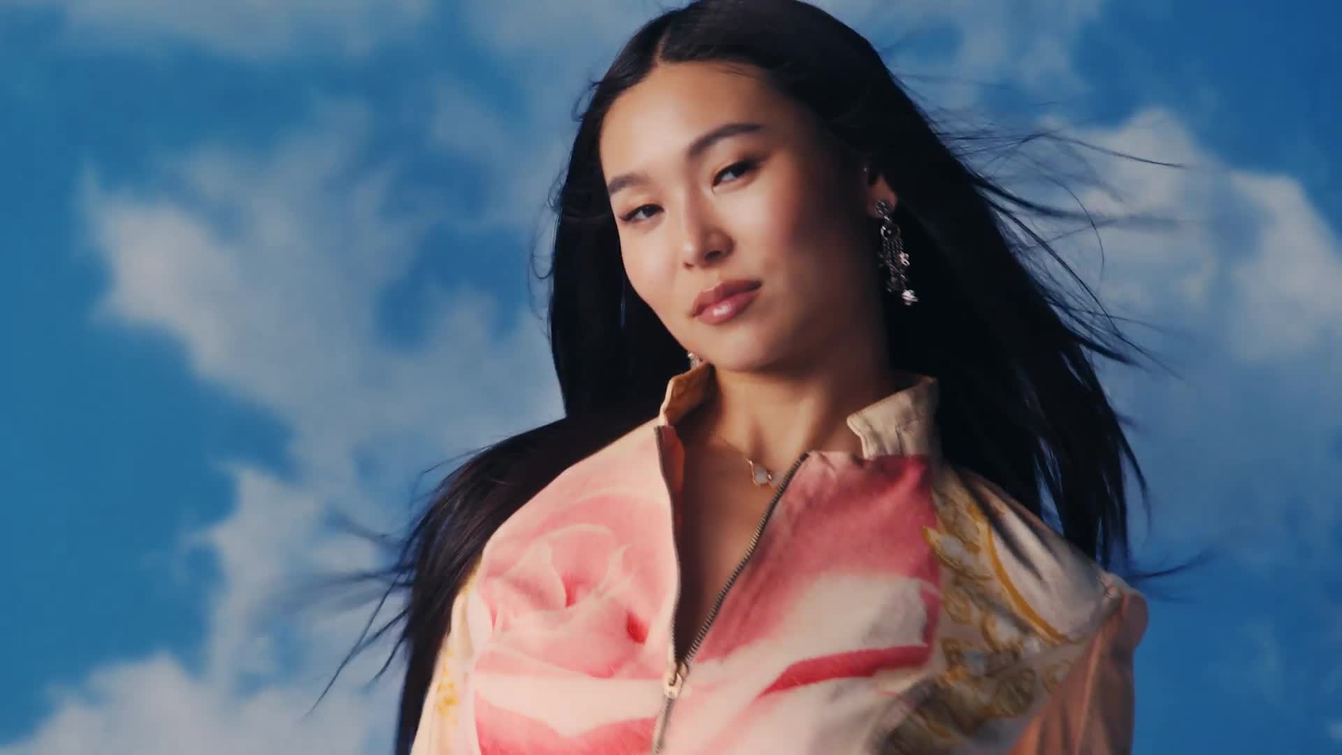 Watch Chloe Kim Recreates Iconic Eras Of Fashion Vogue