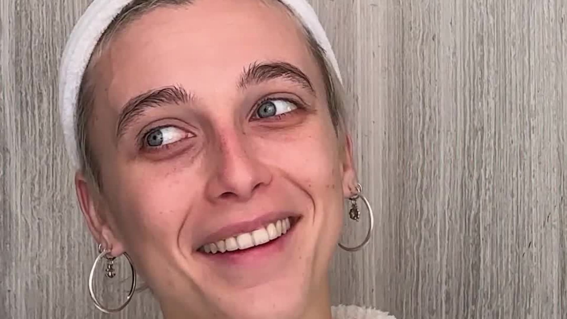 Watch Emma Chamberlain is Coming Back to The Met | Vogue