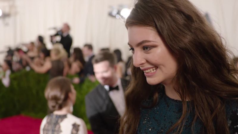 Lorde Hairstyle