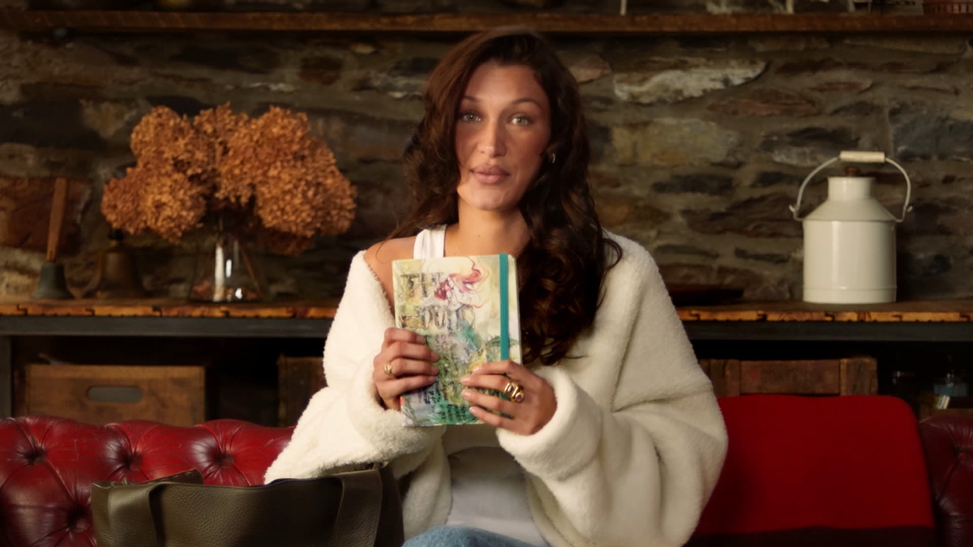 Watch What Bella Hadid Keeps in Her Bag | In the Bag | Vogue Arabia