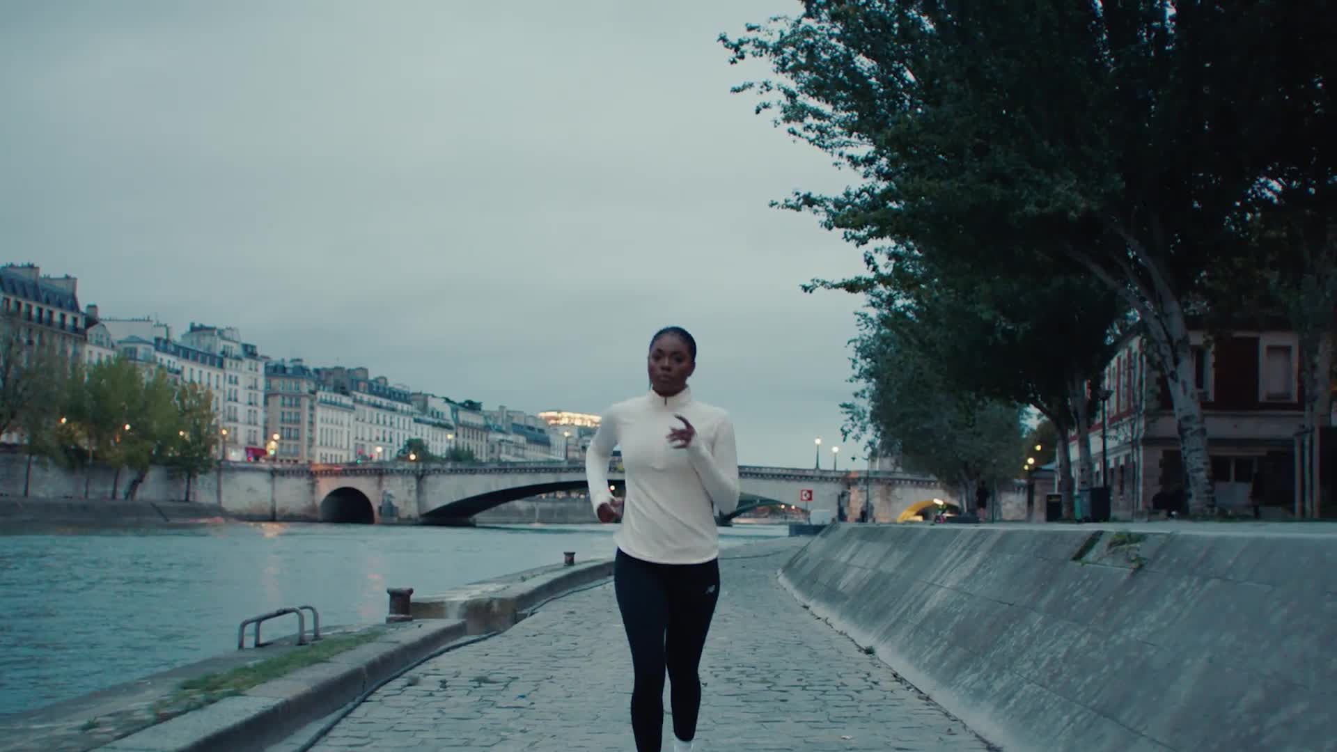 Voir Together Laps by New Balance | Vogue France