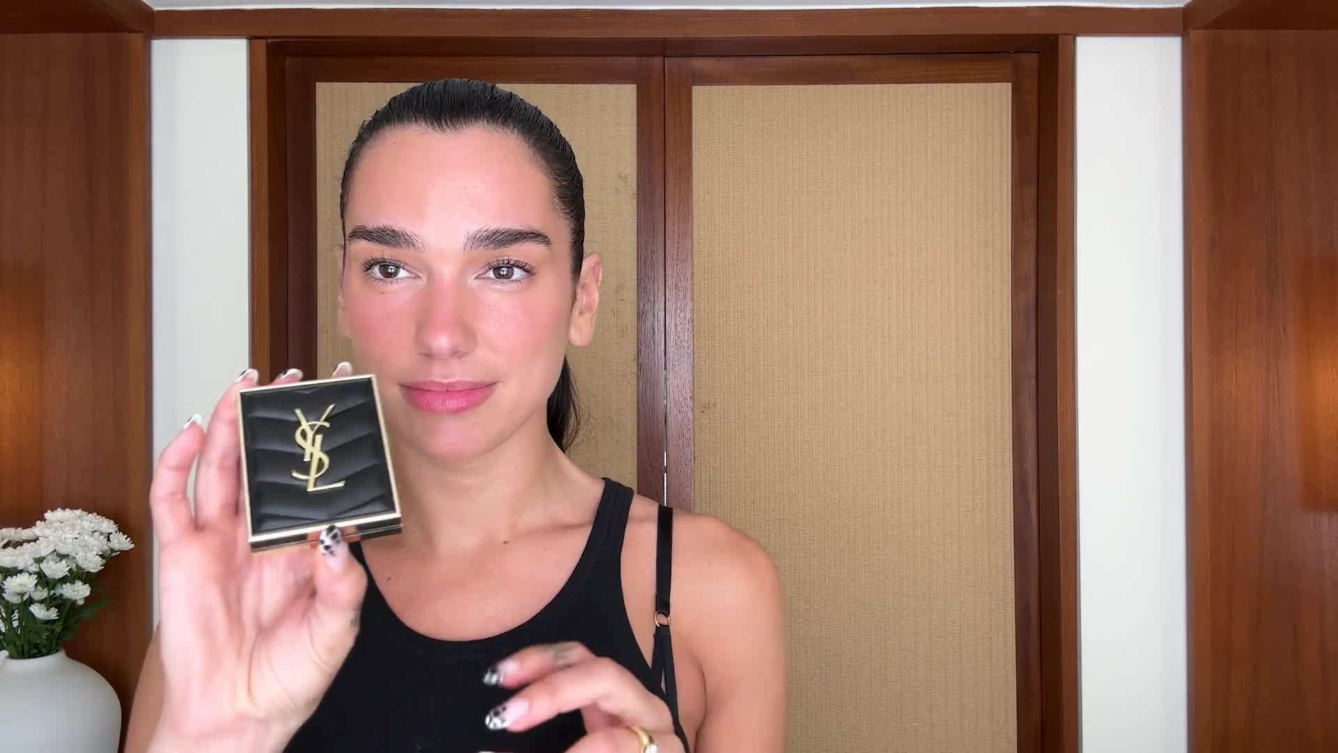 Watch Dua Lipa shares her everyday beauty routine | Beauty Secrets ...