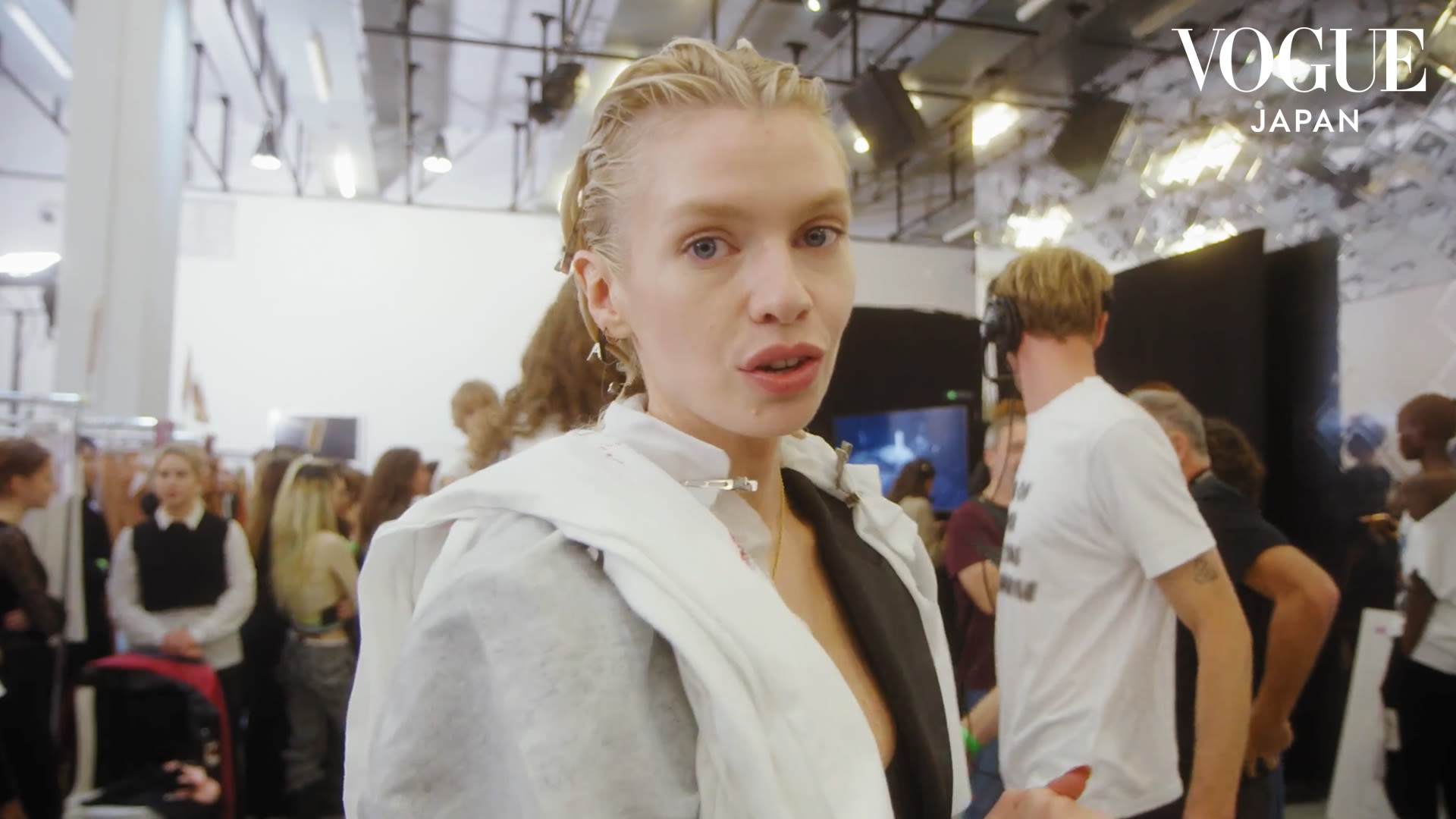 Watch スーパーモデル、ステラ・マックスウェルの1日に密着。| Diary of a Model | Vogue Japan