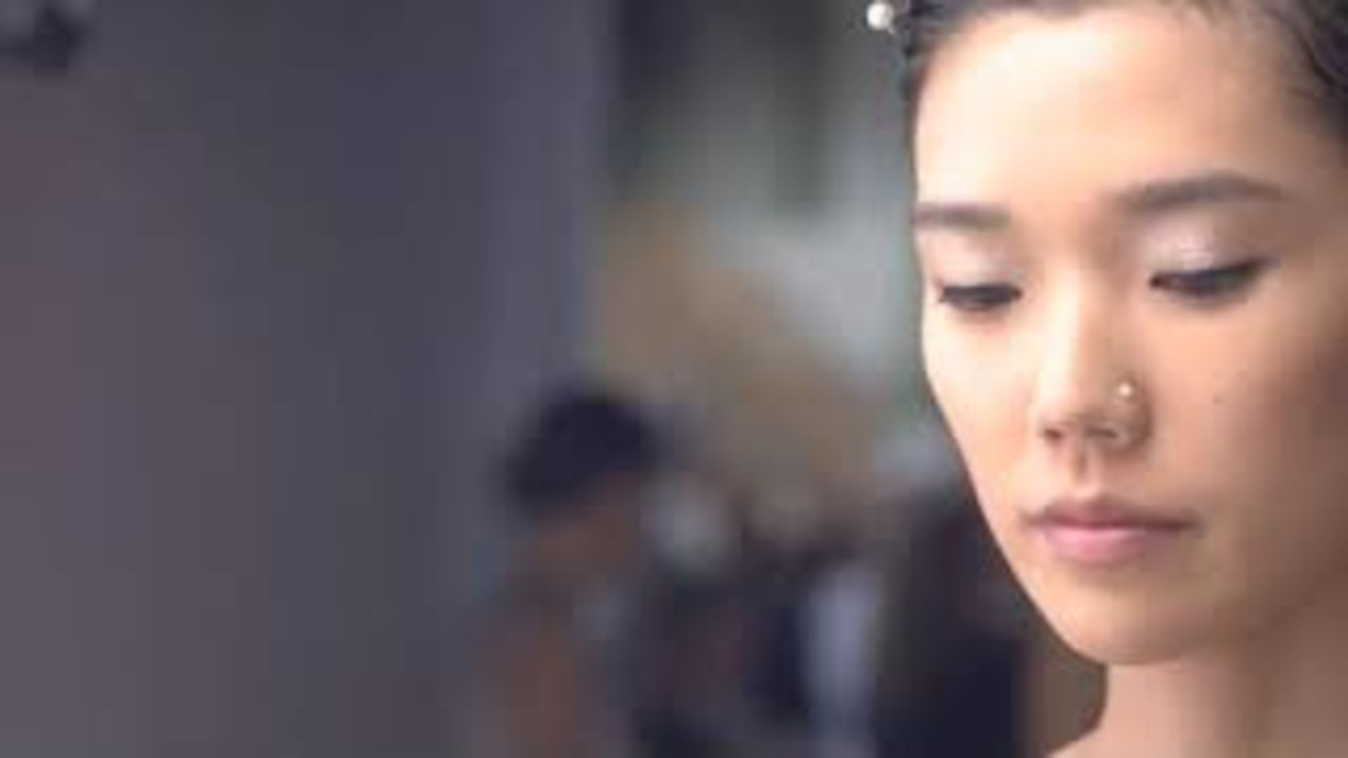 Ver Desde el backstage de Chanel SS 12 | Vogue México