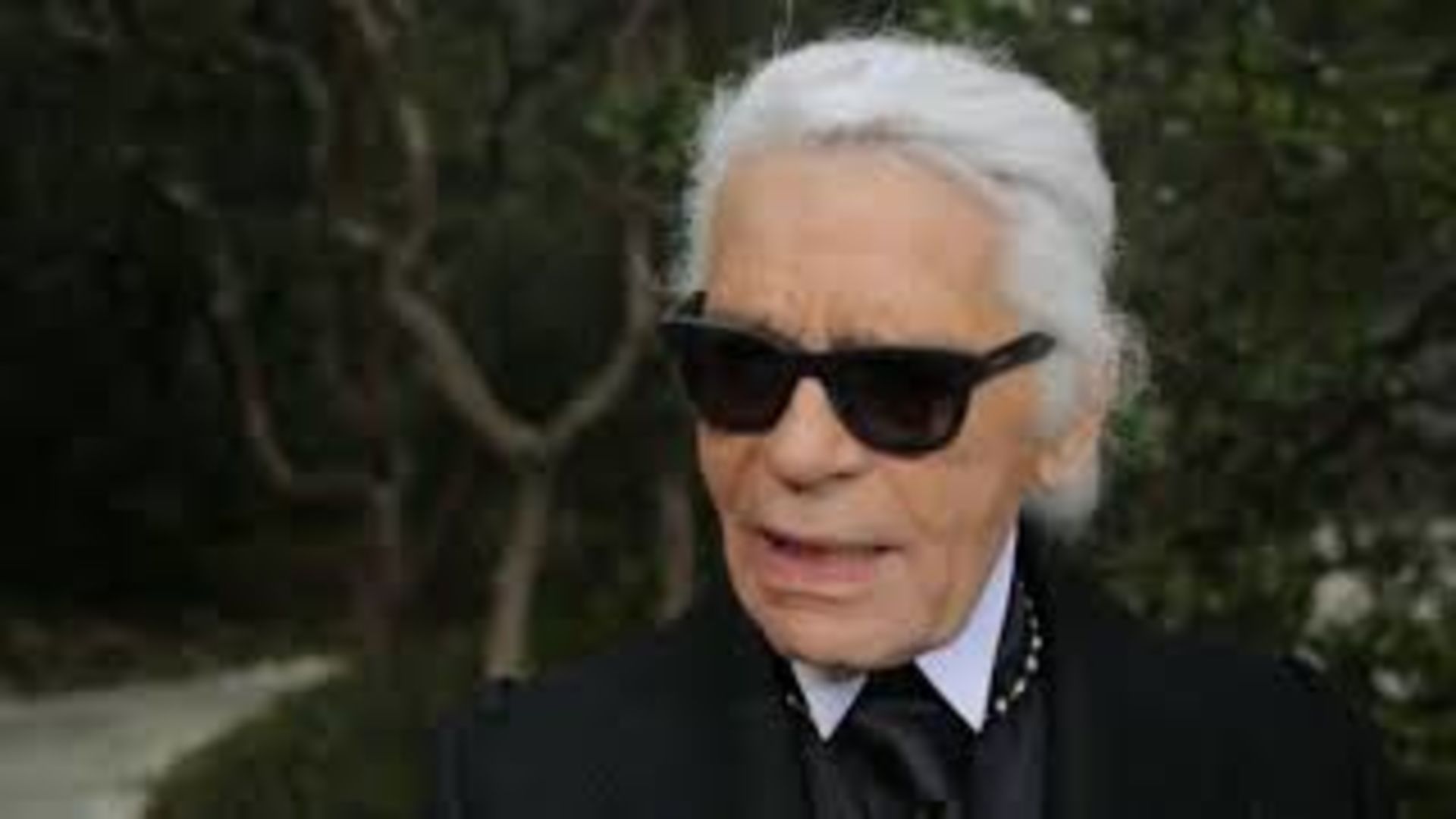 Ver Entrevista a Karl Lagerfeld – Haute couture SS 13 | Vogue