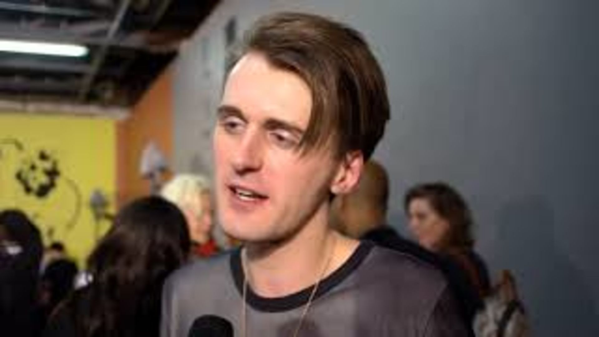 Ver Gareth Pugh SS13 PFW | Vogue