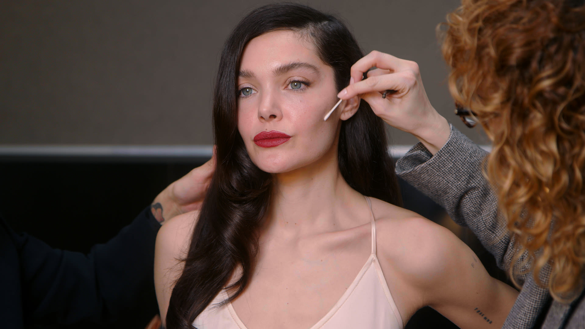 Ver Ana Rujas: así se preparó para los Premios Goya 2024 | Getting ...