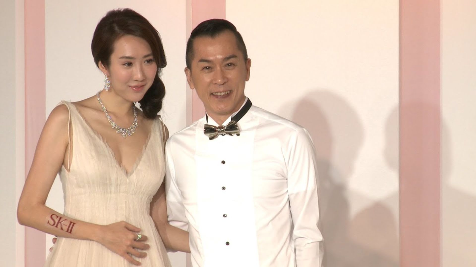 Watch 時尚大師Roger分享2014春夏流行重點。 | Vogue Taiwan