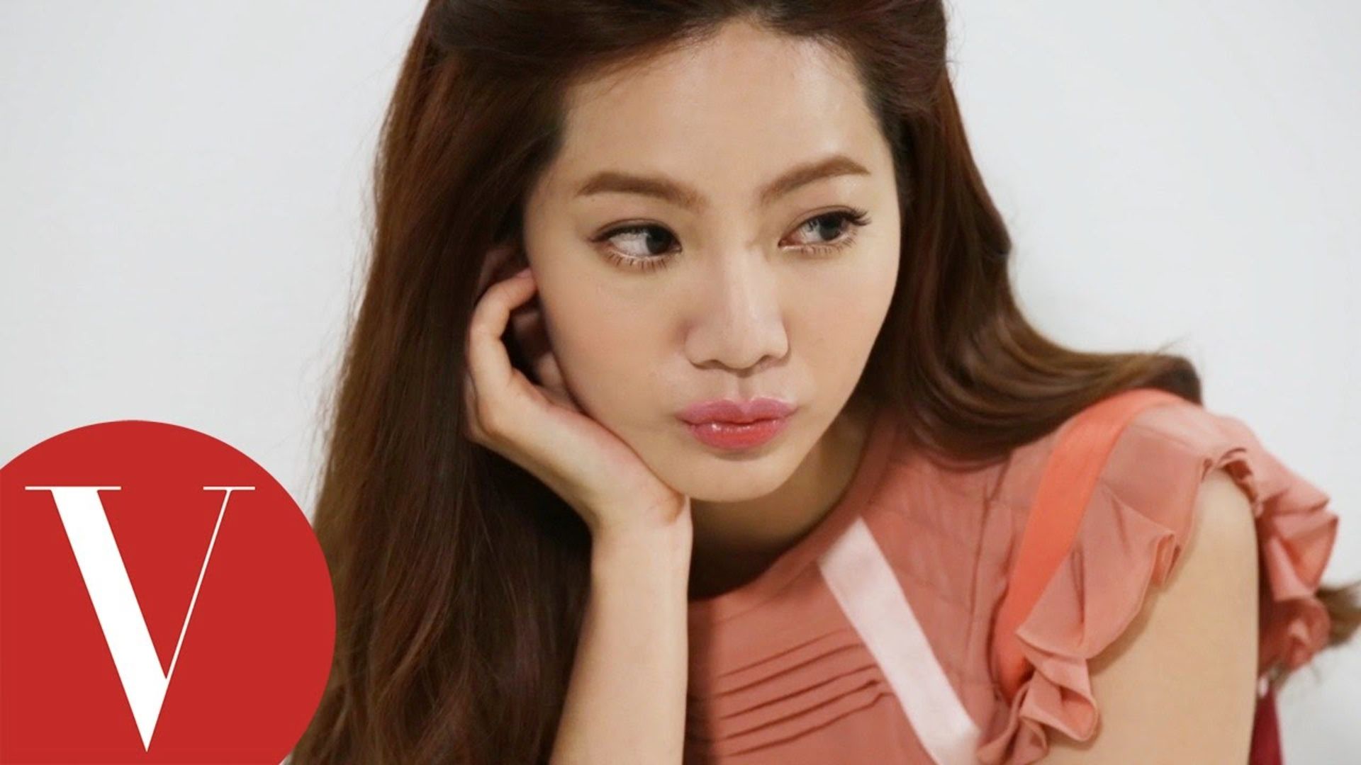 Watch 水染花瓣唇與亮漆式染唇怎麼分? | Vogue Taiwan