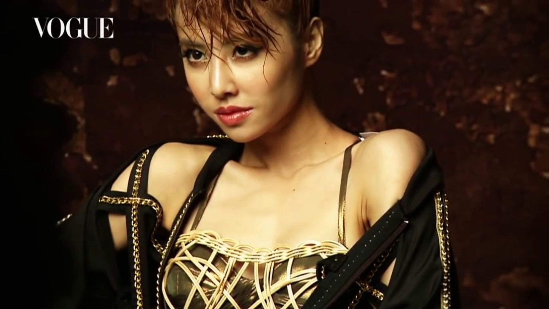 Watch Jolin 蔡依林的鬥志場 三月份│封面人物 | Vogue Taiwan