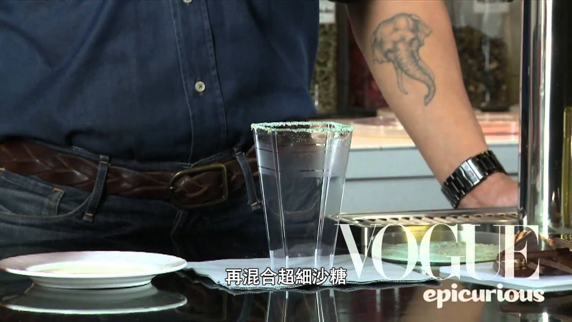 Watch 上海玫瑰ShanghaiRose｜調酒教學｜浪漫雞尾酒 | Vogue Taiwan