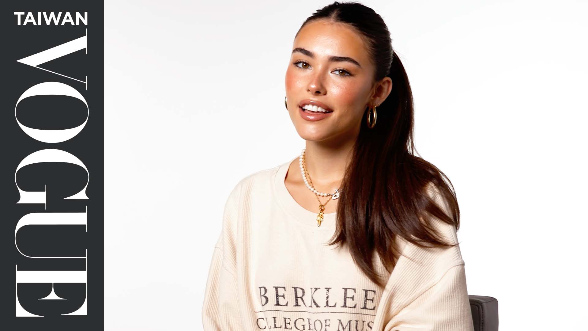 Watch 布魯克林前女友Madison Beer 回答網友最好奇問題：Kpop女團最喜歡 (G)I-DLE Madison Beer ...